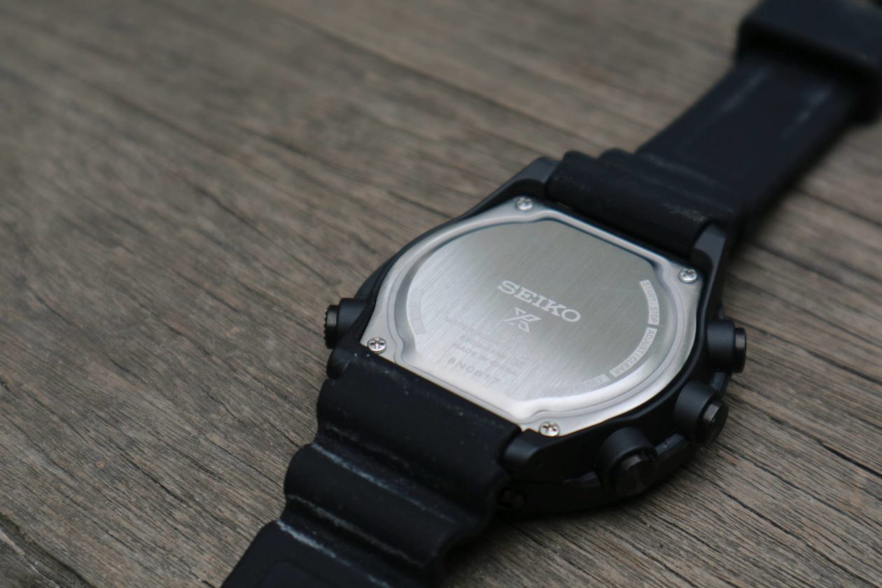 Seiko Prospex SBEP003 ทูน่าดิจิตอลขึ้นบก