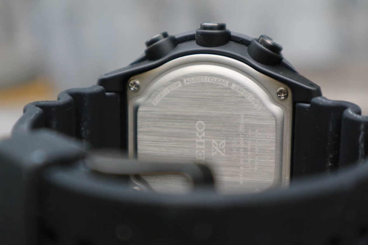 Seiko Prospex SBEP003 ทูน่าดิจิตอลขึ้นบก