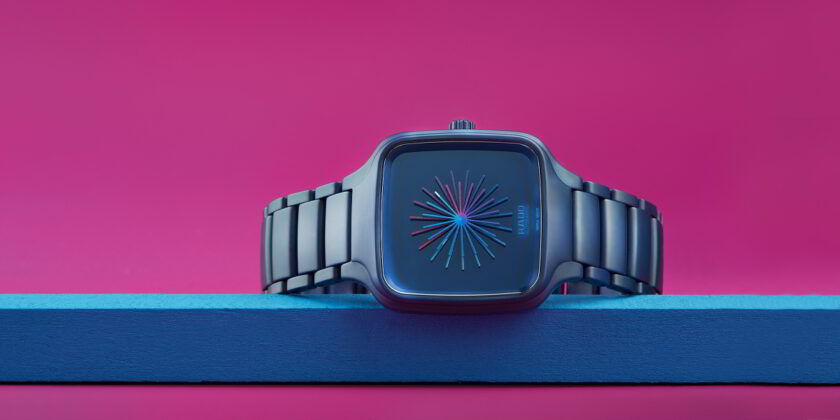 Rado True Square Over the Abyss เวลากับการเชื่อมต่อผู้คน