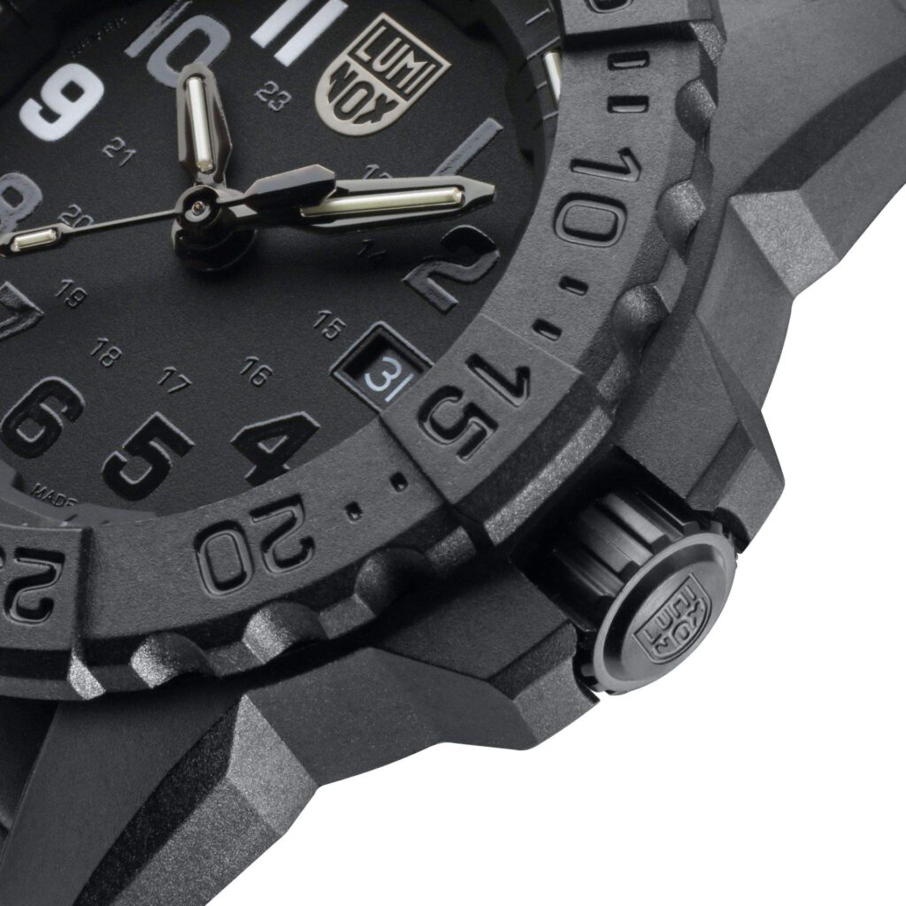 Luminox Navy Seal Never Forget ระลึกถึงความสูญเสียจากเหตุการณ์ 9/11