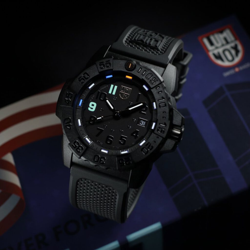 Luminox Navy Seal Never Forget ระลึกถึงความสูญเสียจากเหตุการณ์ 9/11