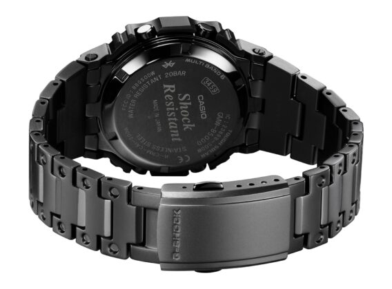 Casio G-Shock GWM-B5000MB เติมความเข้มบนตัวเรือนคลาสสิค