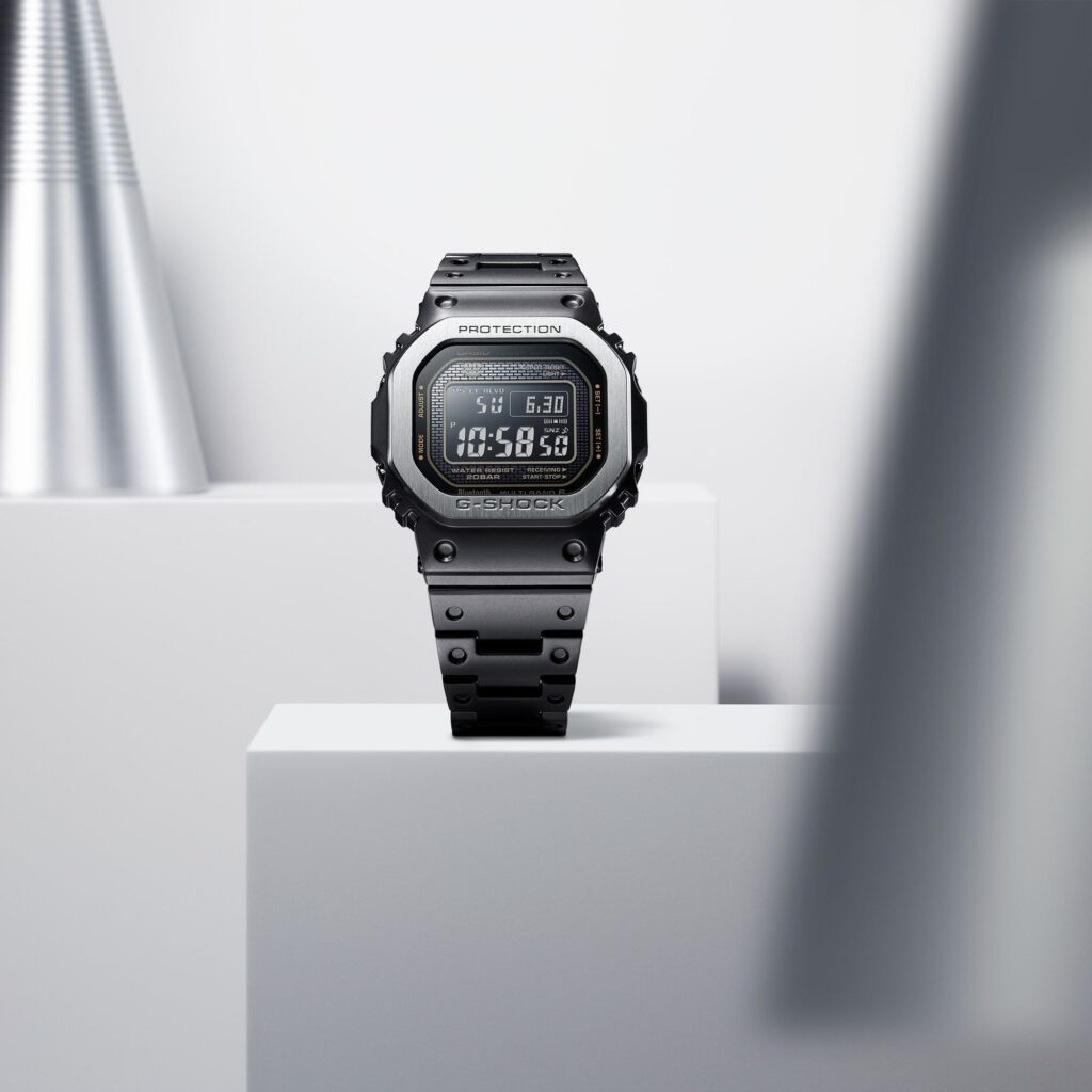 Casio G-Shock GWM-B5000MB เติมความเข้มบนตัวเรือนคลาสสิค